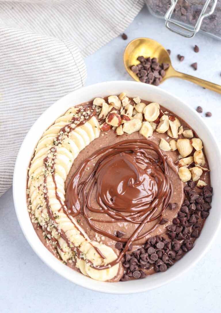 Nutella Smoothie Bowl - Vegan & GF - Wholly Tasteful