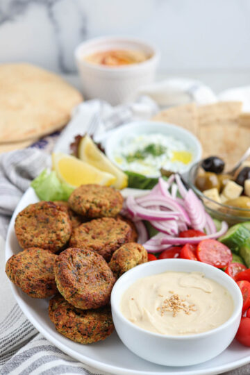 Falafel Platter - Wholly Tasteful