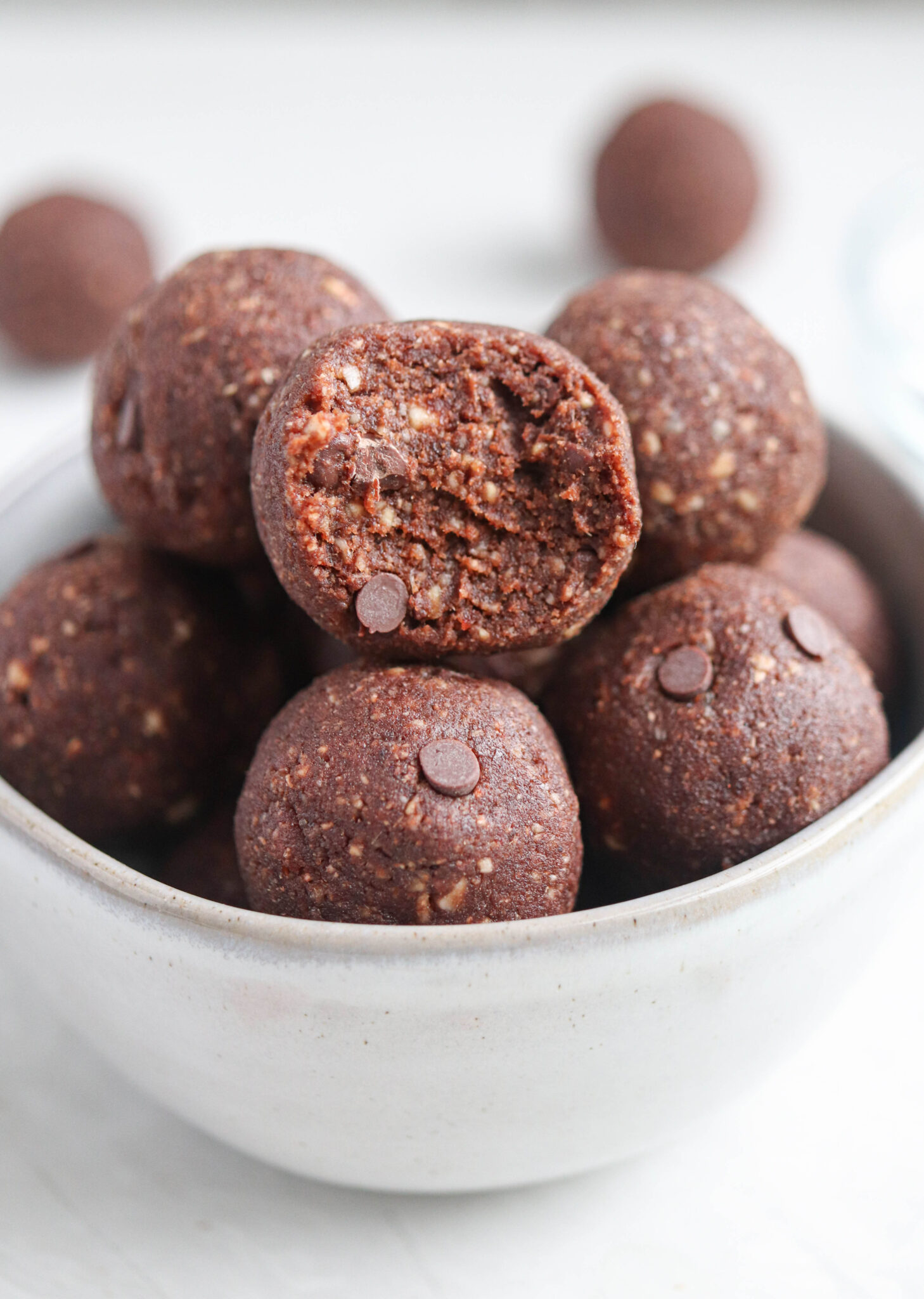 15 Healthy Birthday Cake Alternatives - Wholly Tasteful