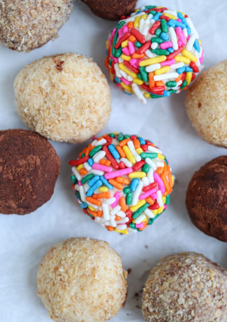 Cheesecake Balls (No-Bake Recipe) - Wholly Tasteful