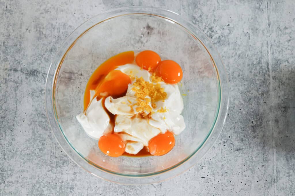 Skyr cheesecake (high protein, no cream cheese) - Wholly Tasteful